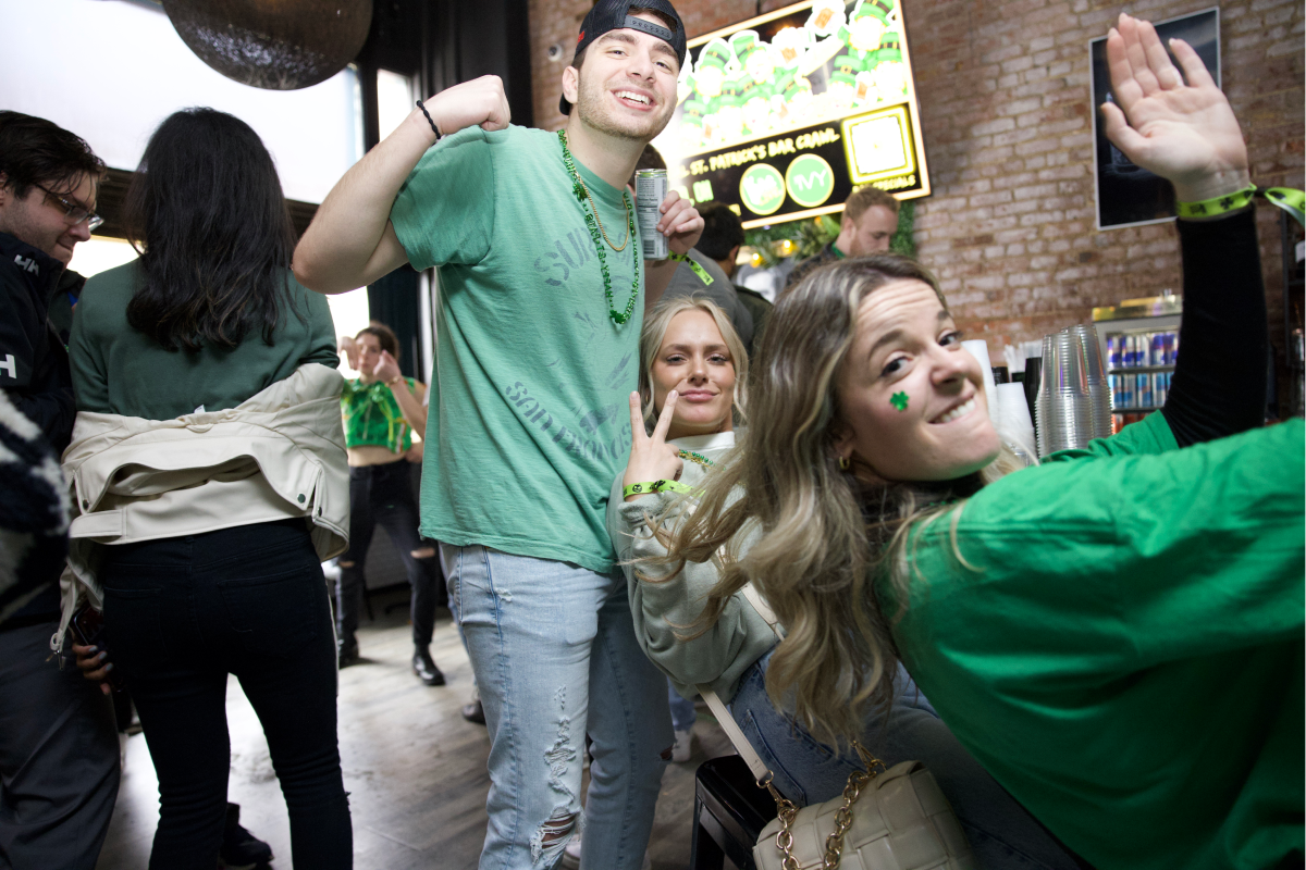 Top 10 Reasons To Attend A St. Patrick's Day Bar Crawl This March | Bar ...